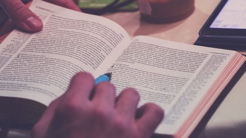 How to Study the Bible and Benefit from It – Grace Tidings
